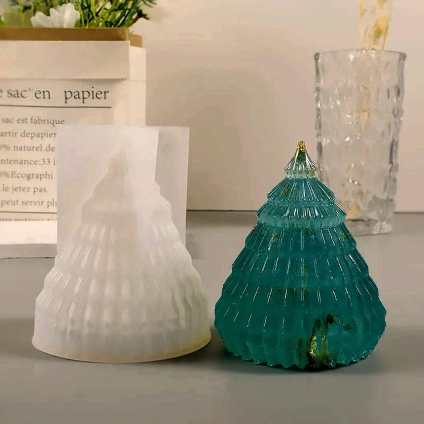 3D christmas conical shape resin big size - IBRAYAS